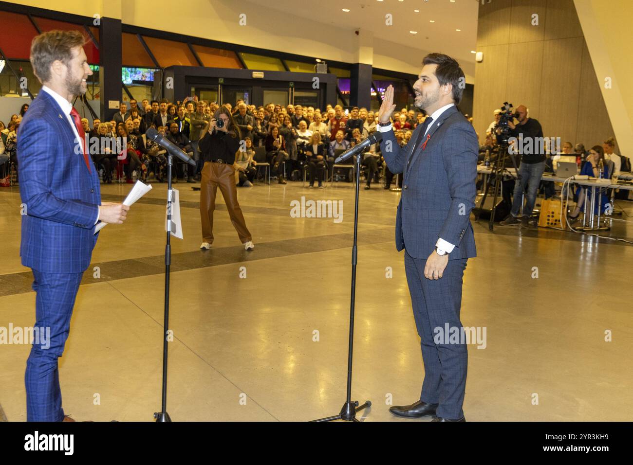Mons, Belgium. 02nd Dec, 2024. Mons mayor Nicolas Martin and Georges ...