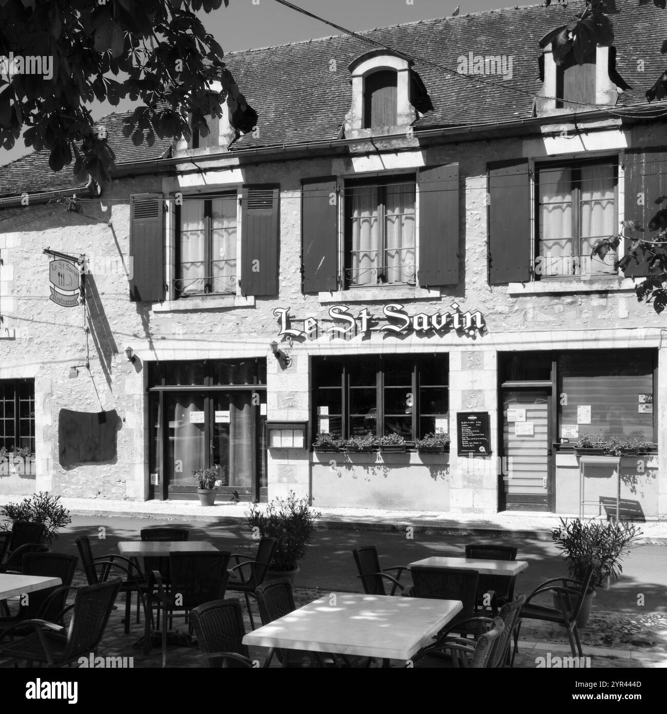 Saint savin landmarks hi-res stock photography and images - Alamy