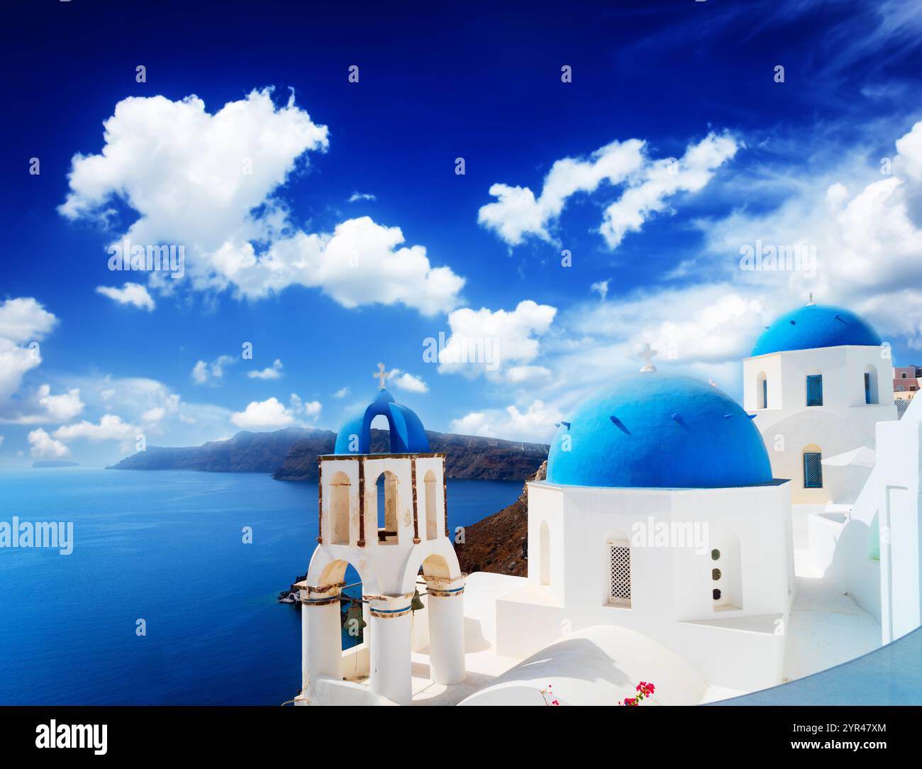 Oia, traditional greek village Stock Photo - Alamy