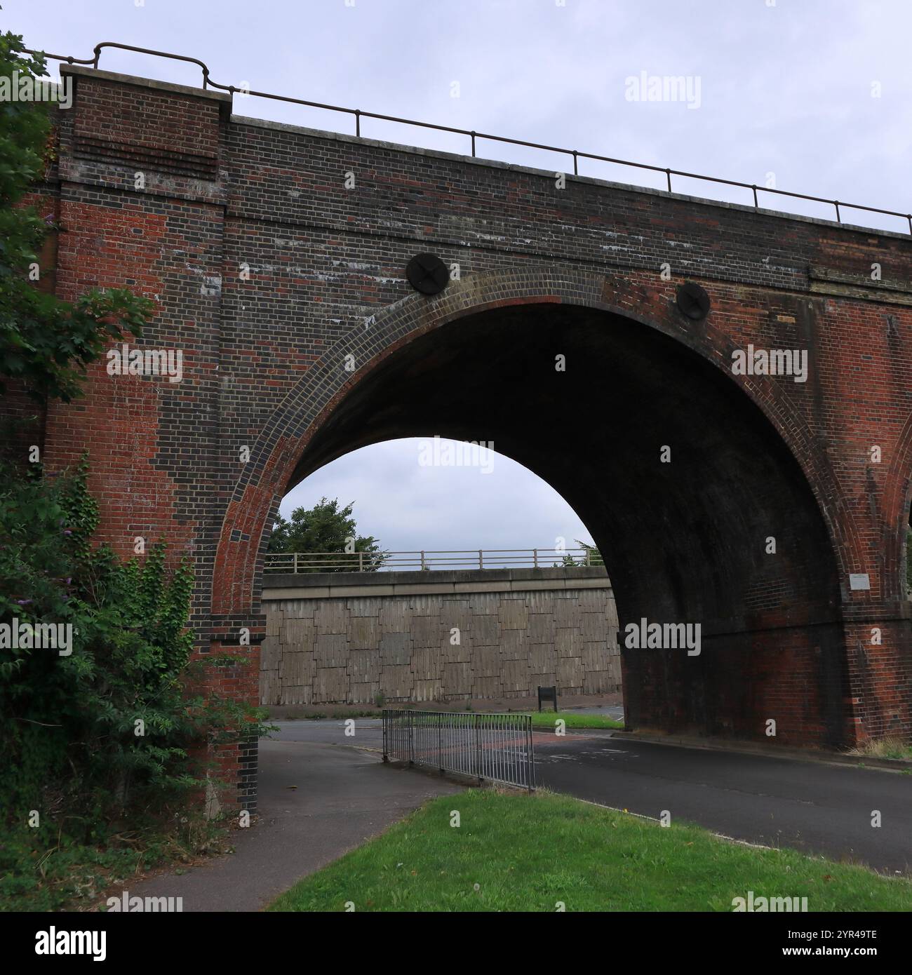 Fareham, Hampshire, England. 14 August 2024. Single arch within a ...