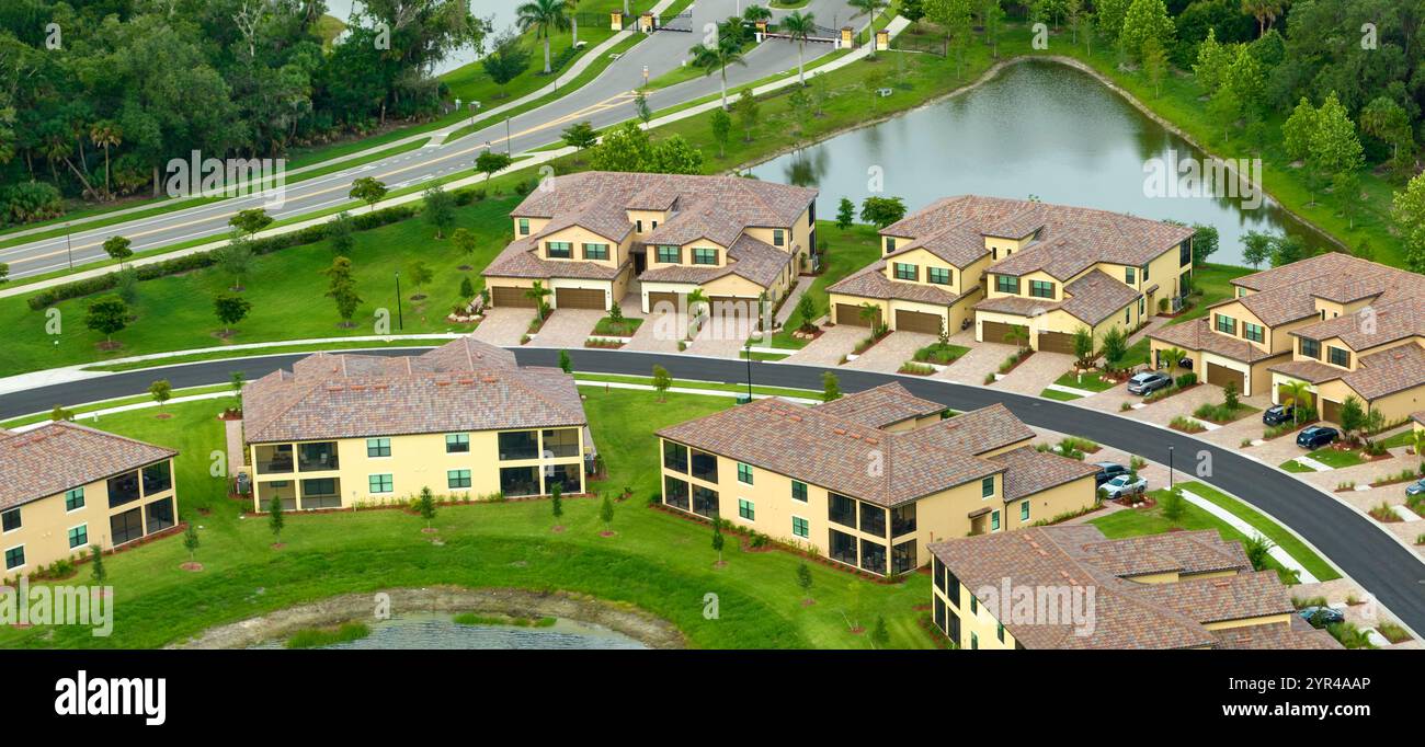 Aerial view of tightly packed homes in Florida closed living clubs ...