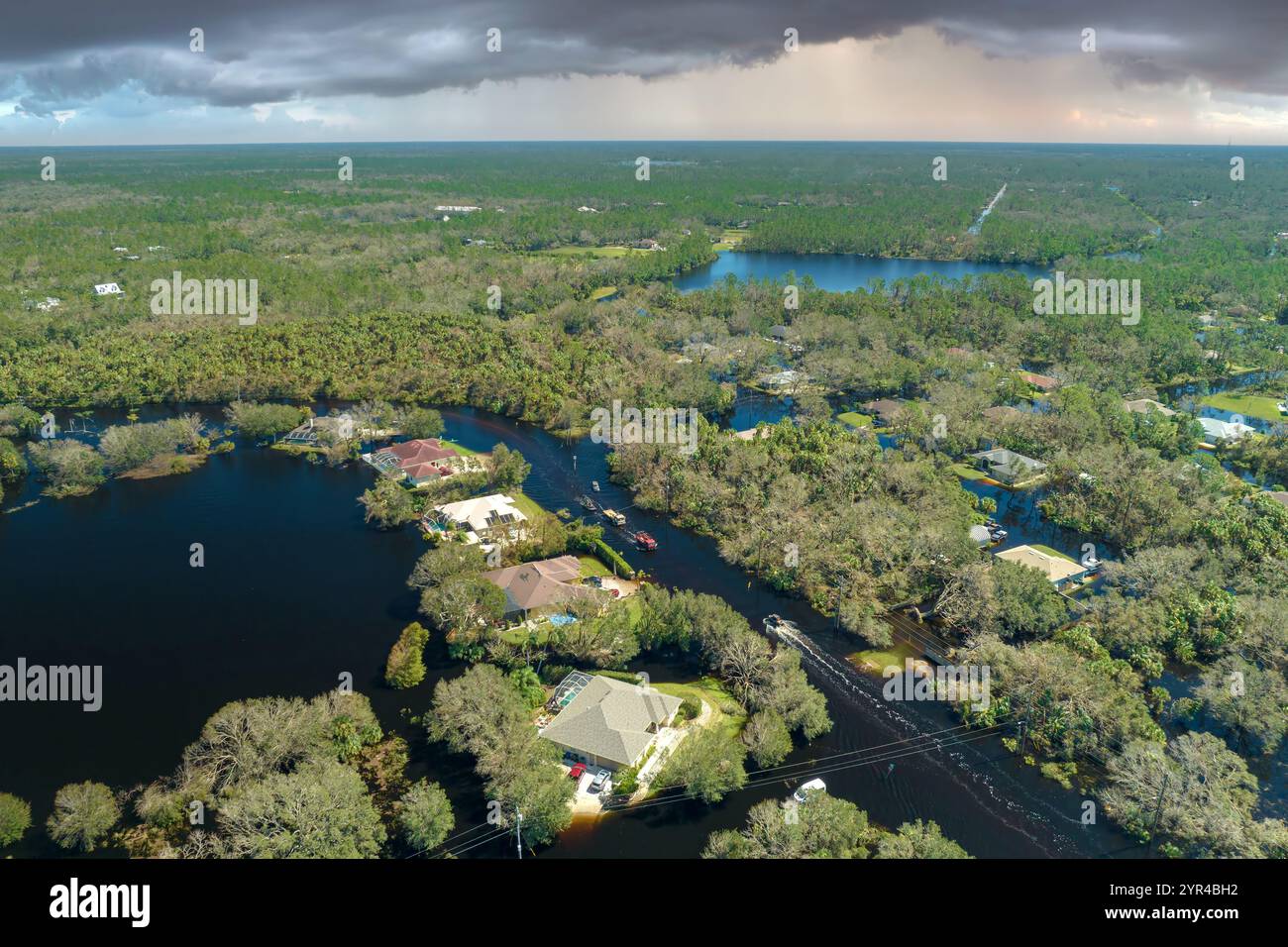 Houses river damage hurricane hi-res stock photography and images - Alamy