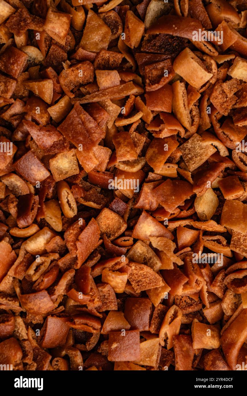 Crispy Fried Pita Bread texture for soups and fatteh Stock Photo - Alamy