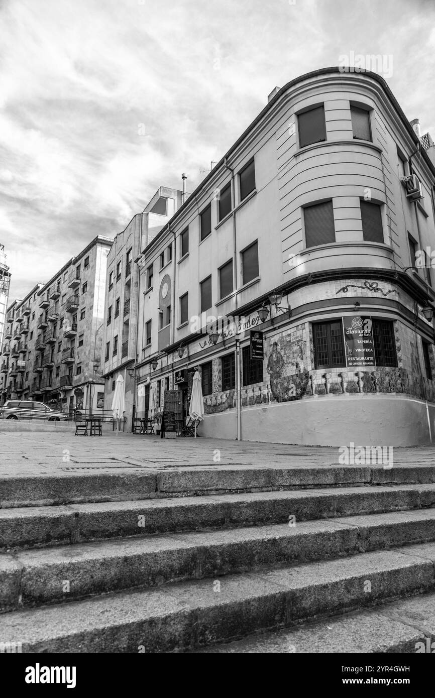 Historical downtown salamanca Black and White Stock Photos & Images - Alamy