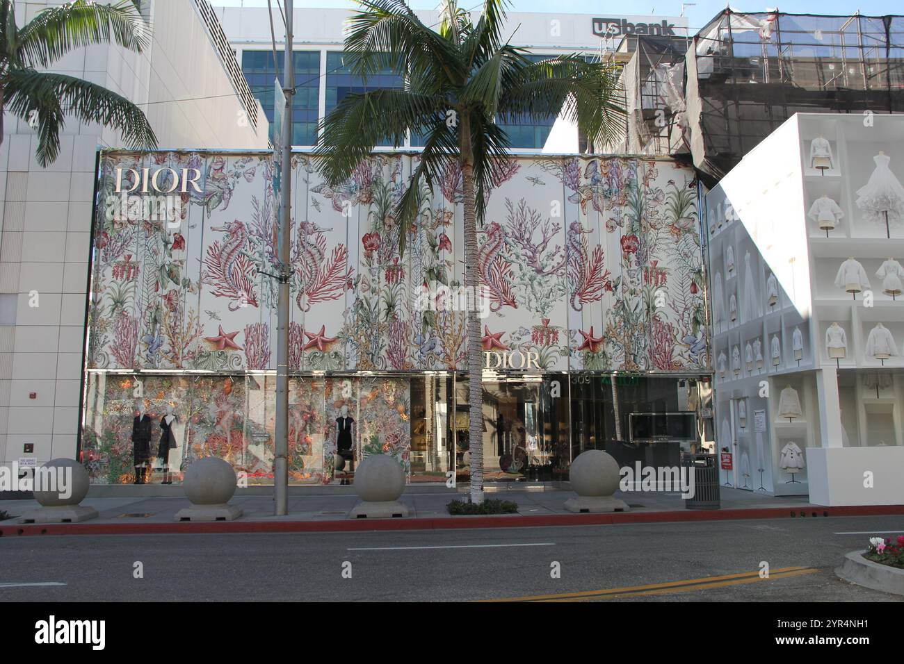 Dior store rodeo drive hi-res stock photography and images - Alamy