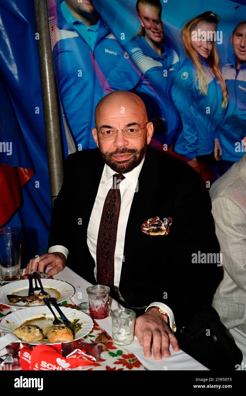 Geburtstags-Show Stars in der Manege zum 80. Geburtstag von Bert Beel ...