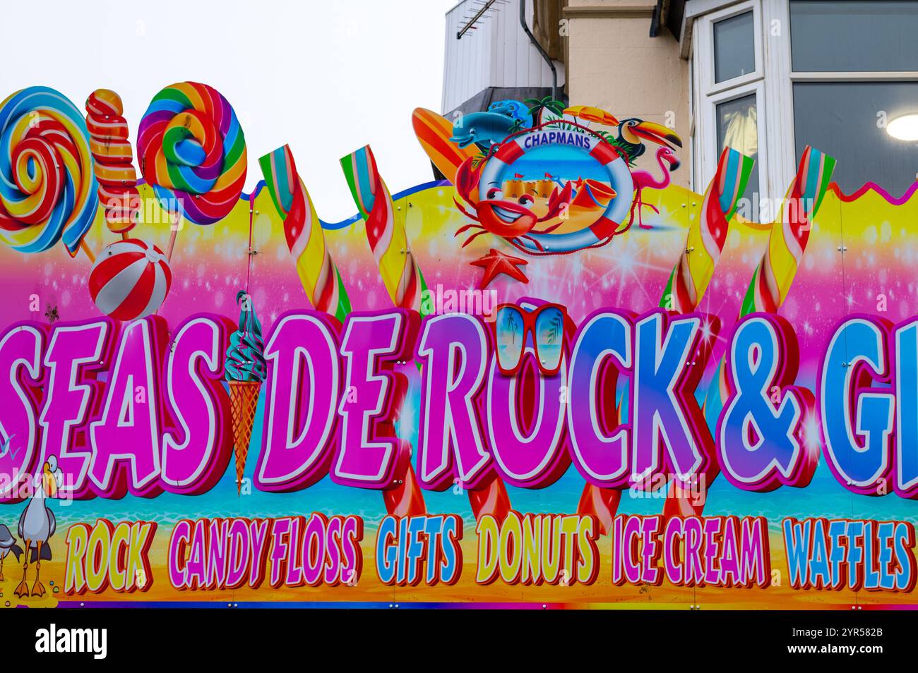 Gaudy seaside signs hi-res stock photography and images - Alamy