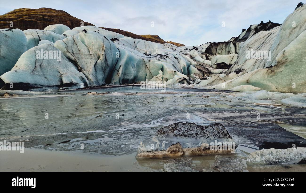 Beautiful vatnajokull glacier blocks, transparent blue glacier lagoon ...