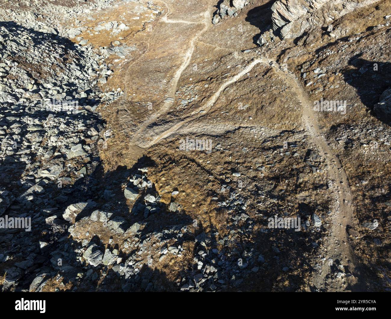 Walking down a trail switzerland hi-res stock photography and images ...