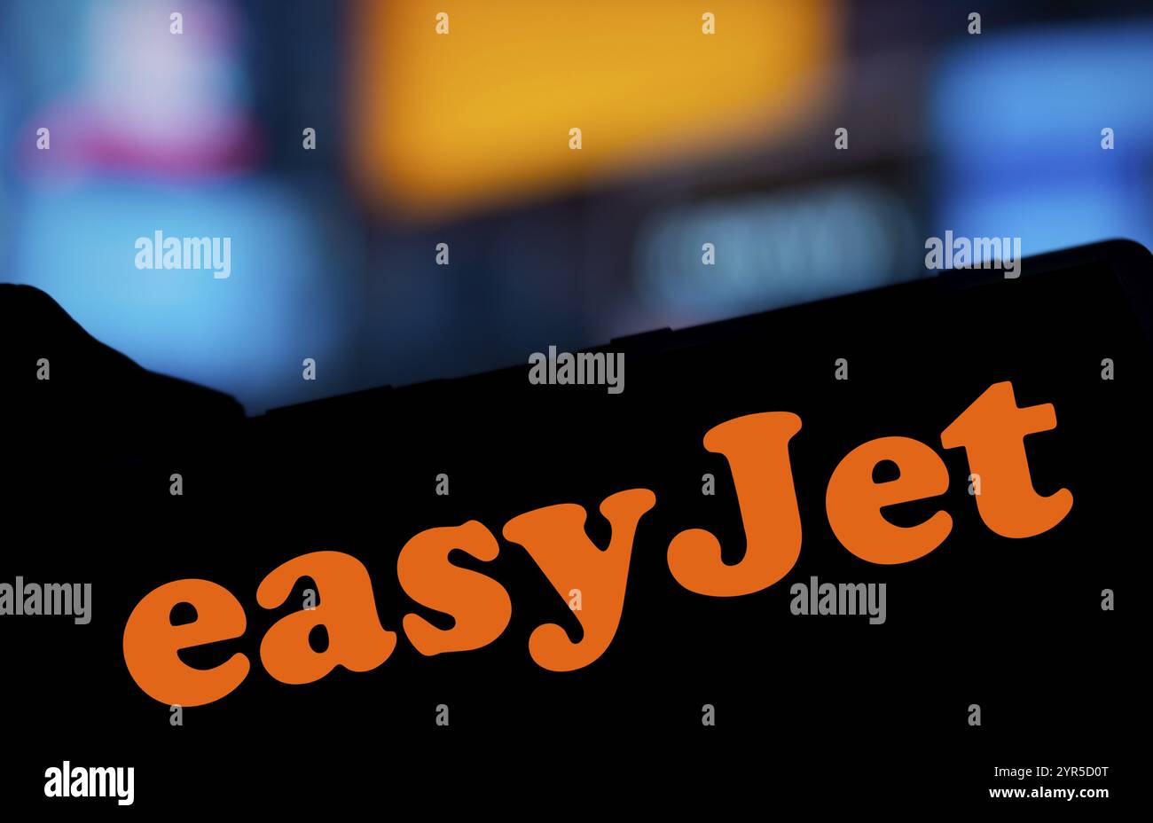 EasyJet (is a British multinational low-cost airline group ...