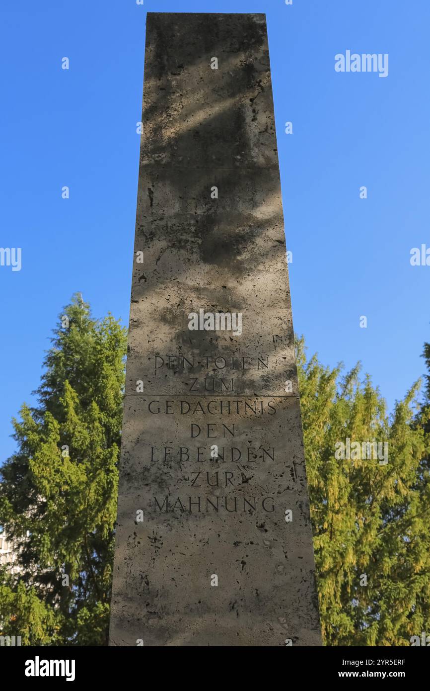 Unter den Linden cemetery, large memorial complex for the victims of ...