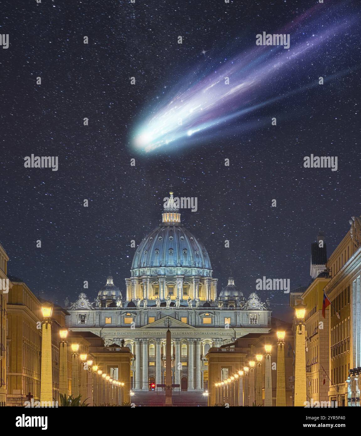 Night comets hi-res stock photography and images - Alamy