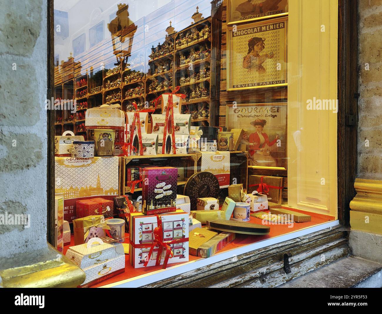 Shop window of a chocolate shop, Brussels, Belgium, Europe Stock Photo ...