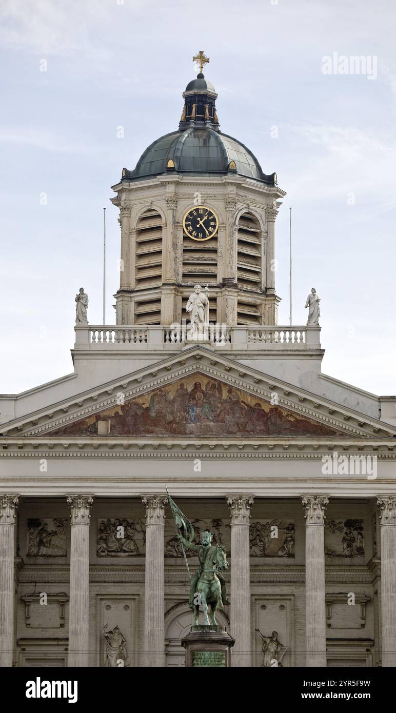 Facade historic neoclassical building hi-res stock photography and ...