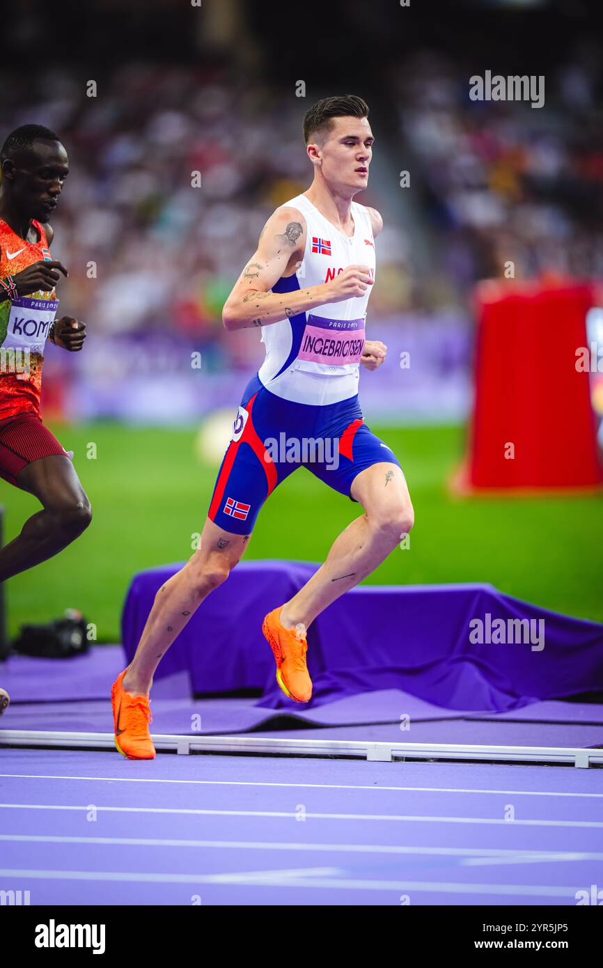 Jakob Ingebrigtsen participating in the 1500 meters at the Paris 2024 ...