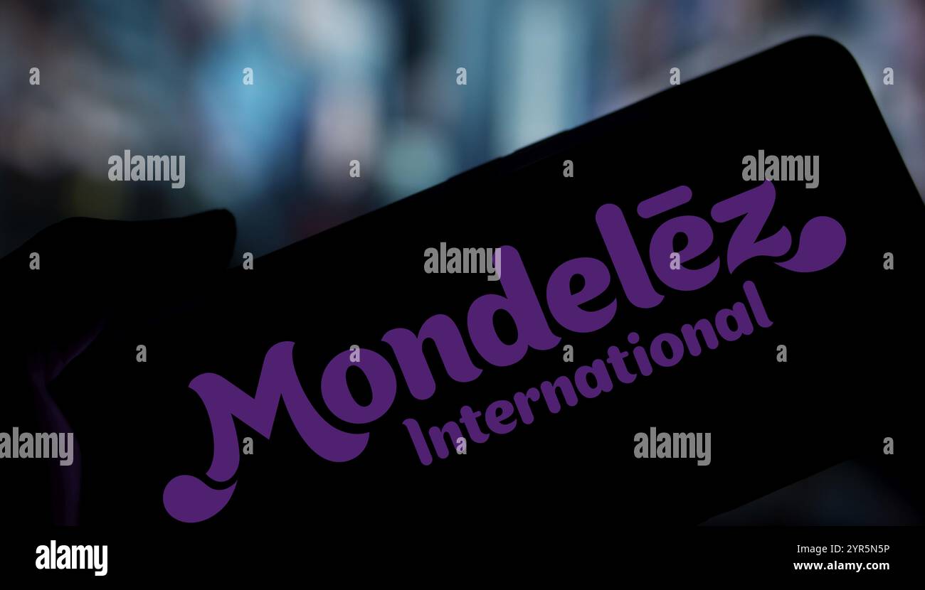 Mondelez international logo hi-res stock photography and images - Alamy