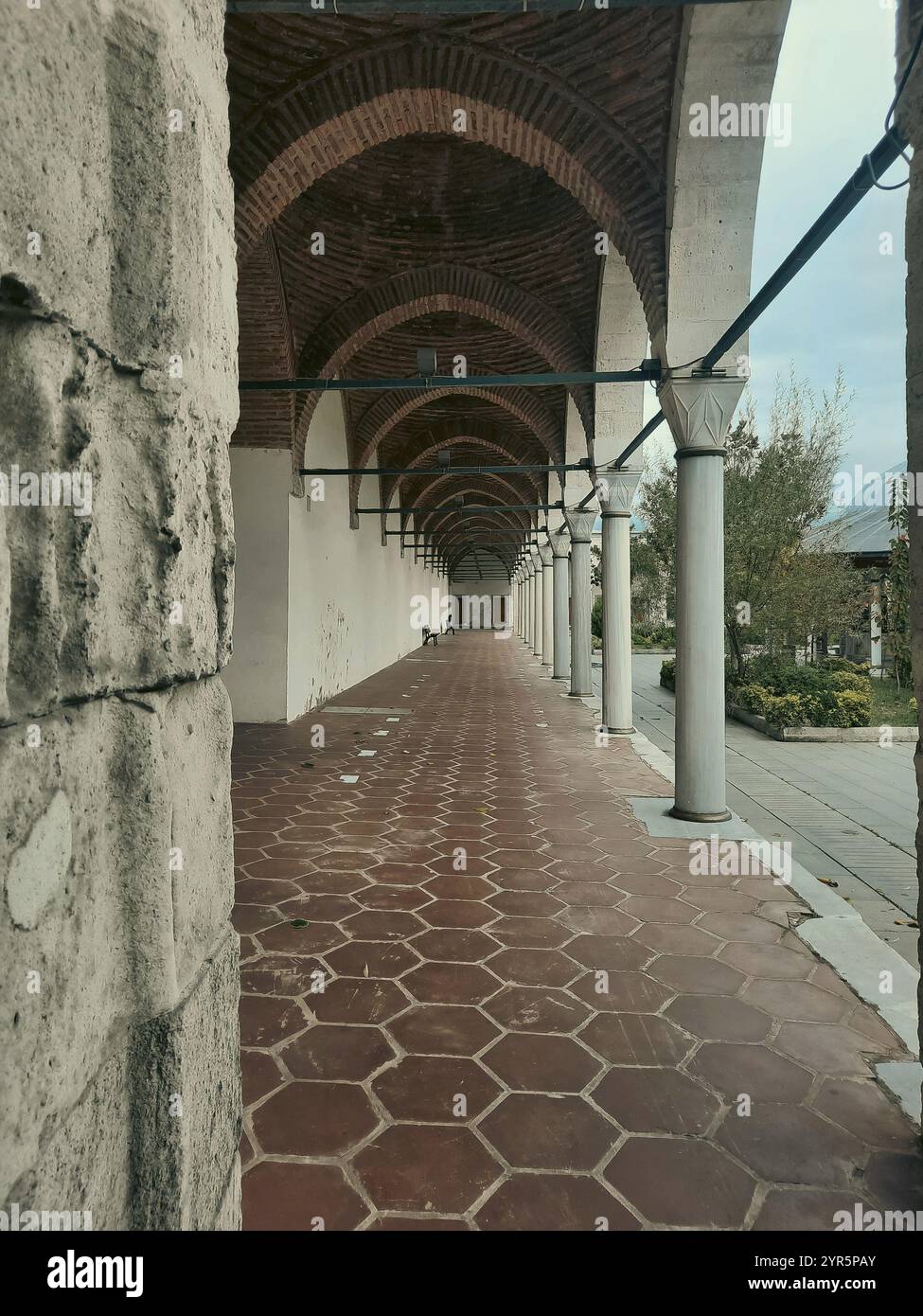 Vaulted brick structure hi-res stock photography and images - Alamy