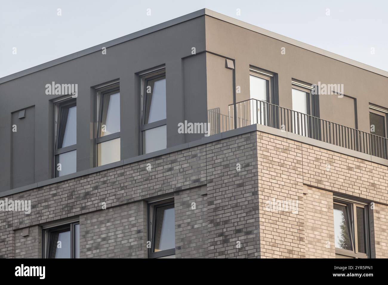 Facade of an modern large house, wall with windows Stock Photo - Alamy