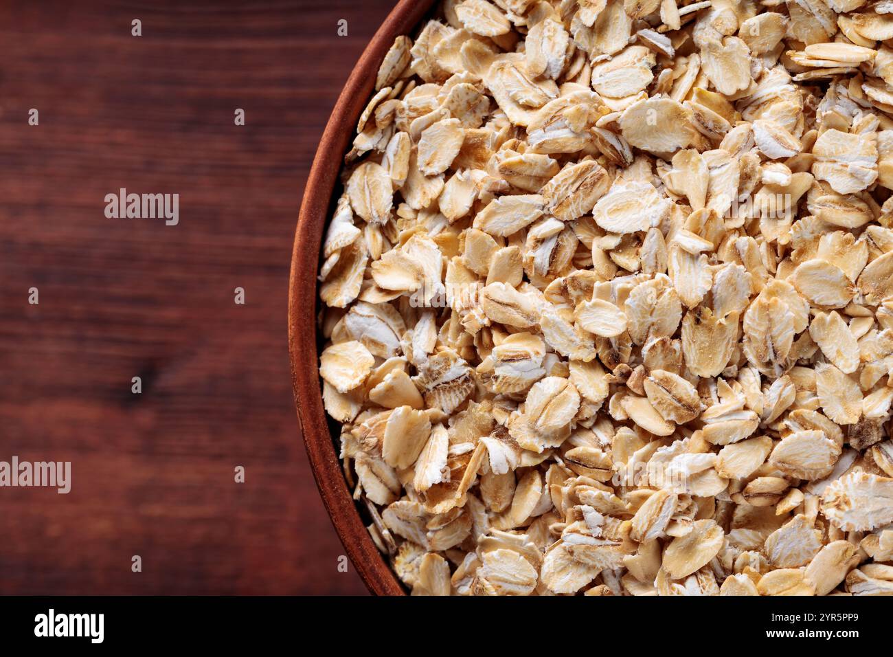 Close up oatmeal flakes hi-res stock photography and images - Alamy