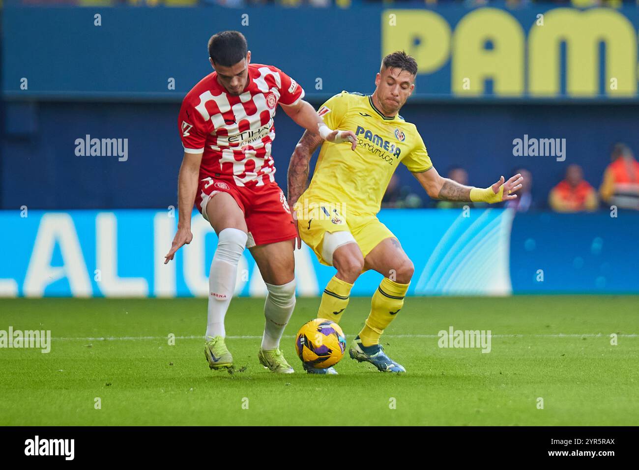 VILLARREAL, SPAIN - DECEMBER 01: Miguel Gutierrez Left-Back of Girona ...