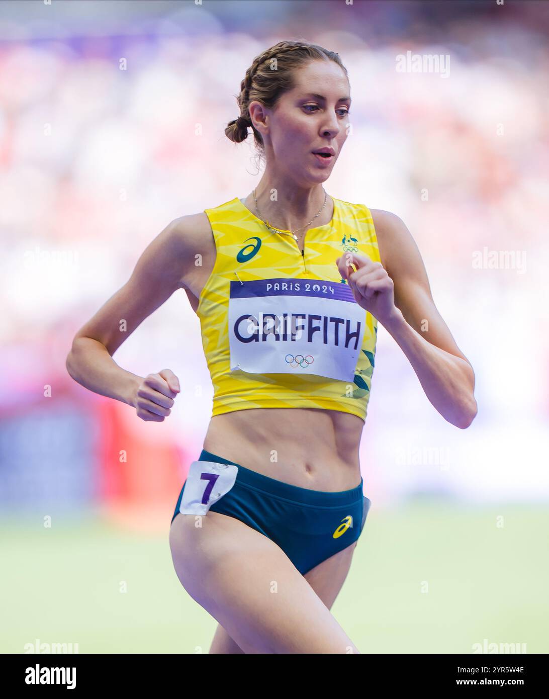 Georgia Griffith participating in the 1500 meters at the Paris 2024 Olympic Games Stock Photo ...