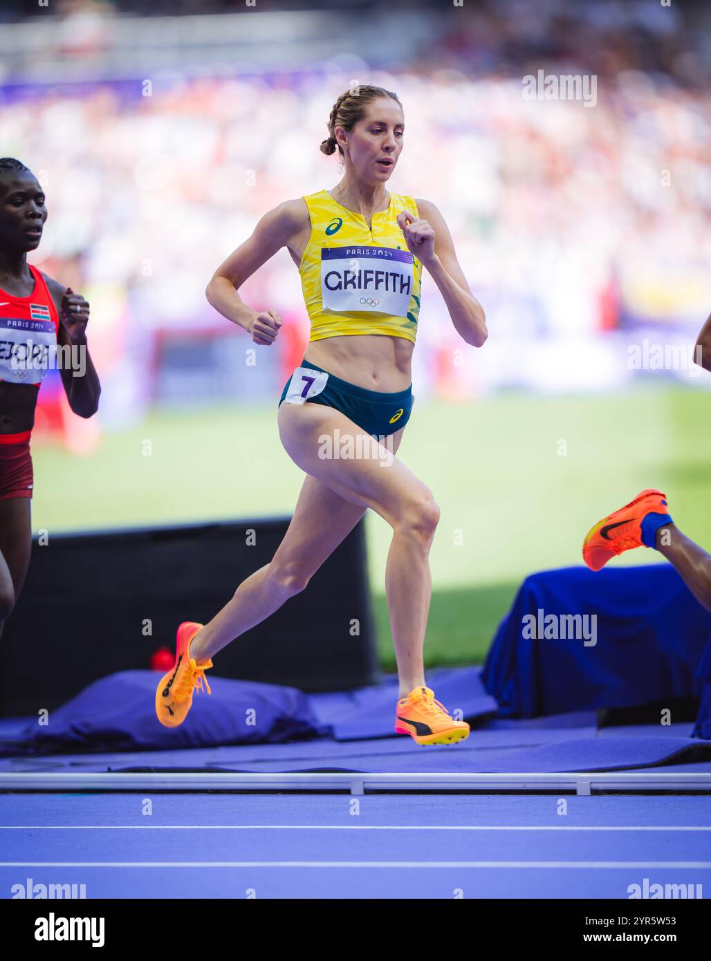 Georgia Griffith participating in the 1500 meters at the Paris 2024 ...