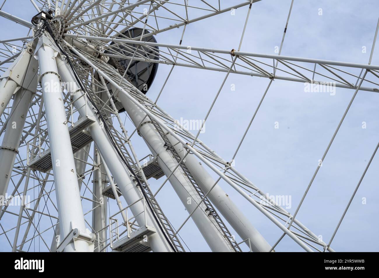 Detail view of large steel Ferris wheel Stock Photo - Alamy