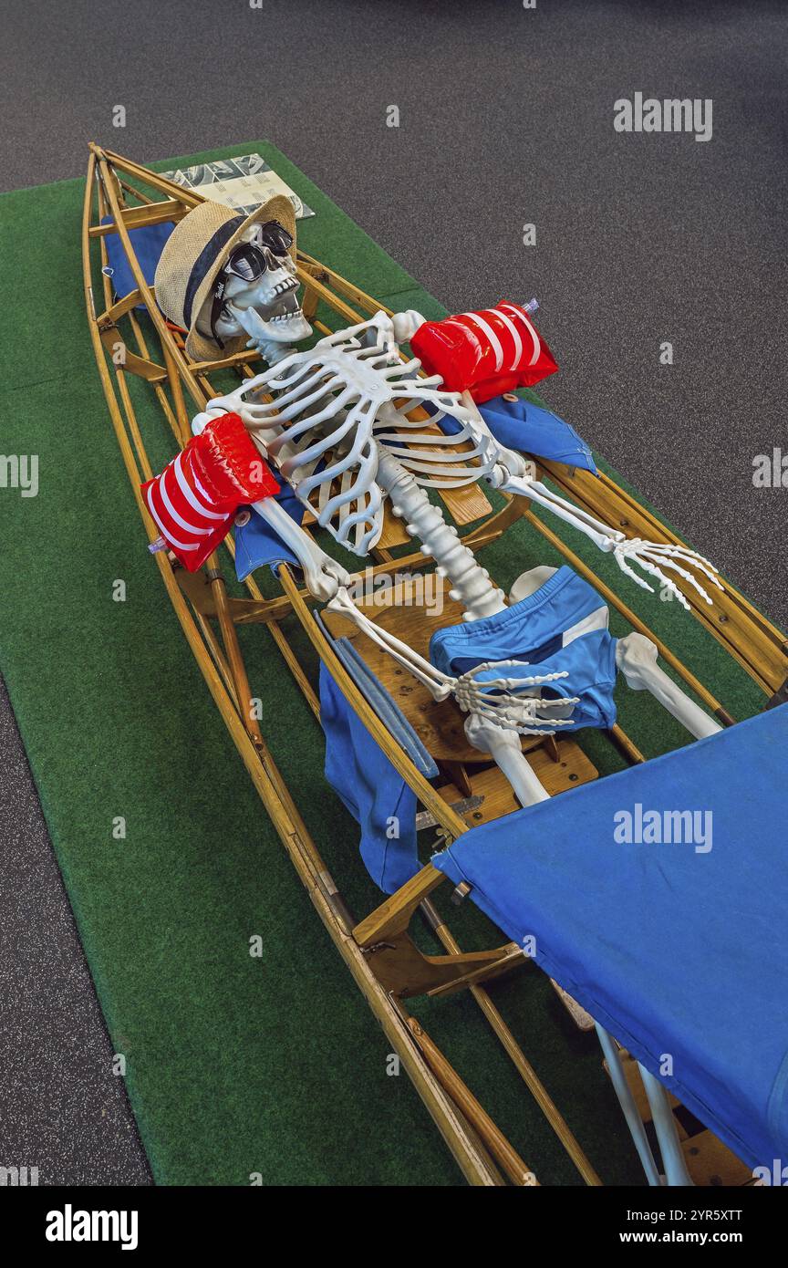 Folding boat hi-res stock photography and images - Alamy