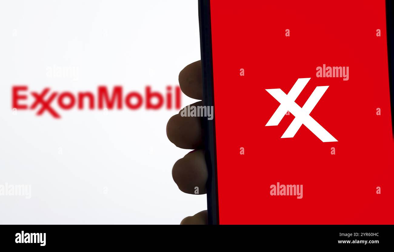 Exxonmobil logo on smartphone Stock Photo - Alamy