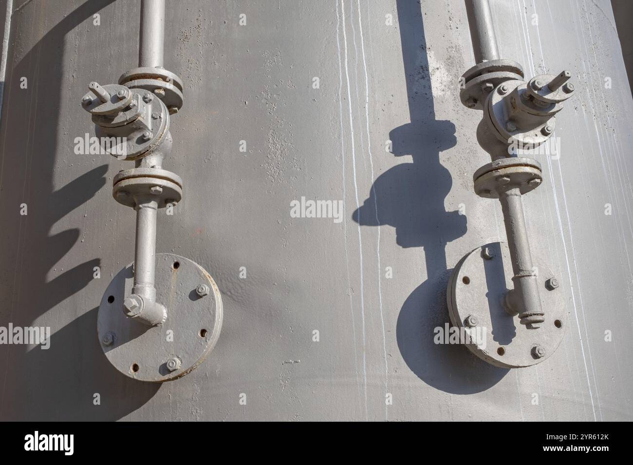 Steel pipes on industrial hi-res stock photography and images - Alamy