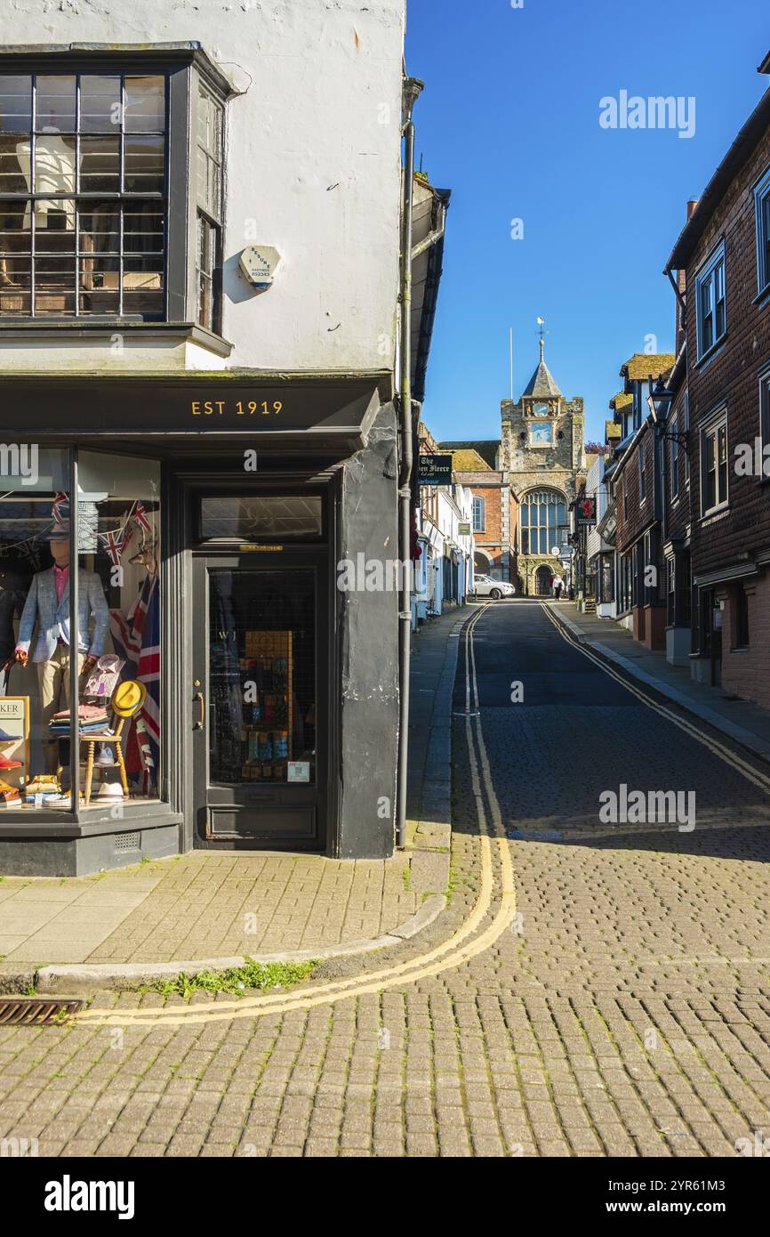 Street with old houses and shops in Rye, East Sussex, England, United ...