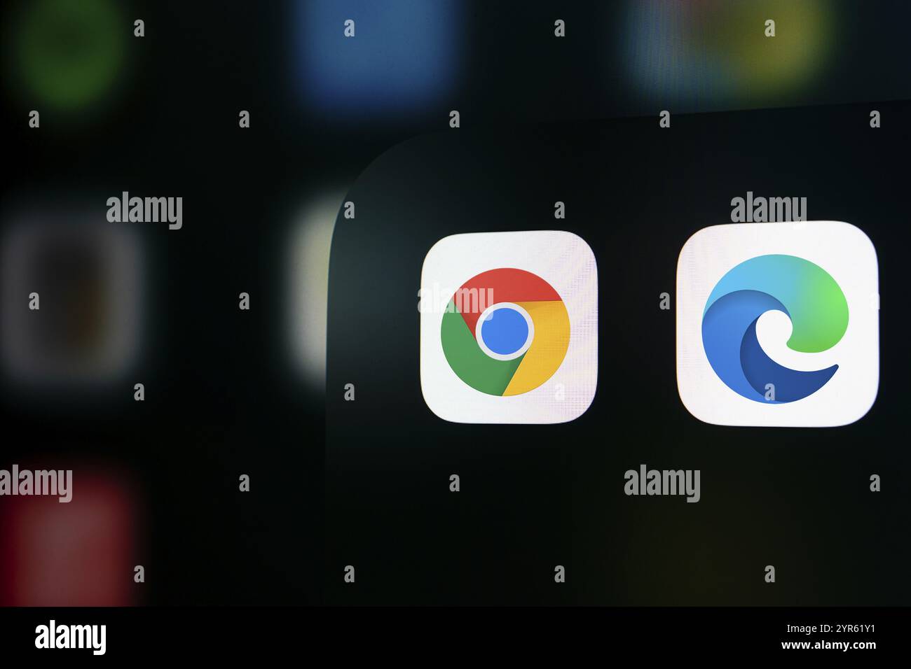 Microsoft edge internet browser app on a smartphone screen hi-res stock ...