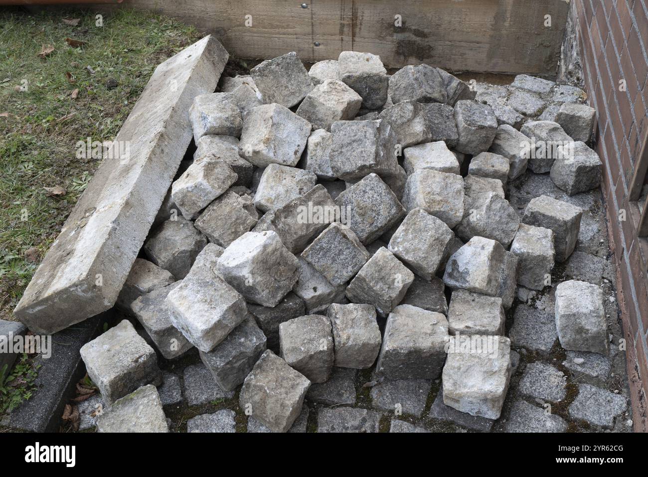 Granite rock piles hi-res stock photography and images - Alamy