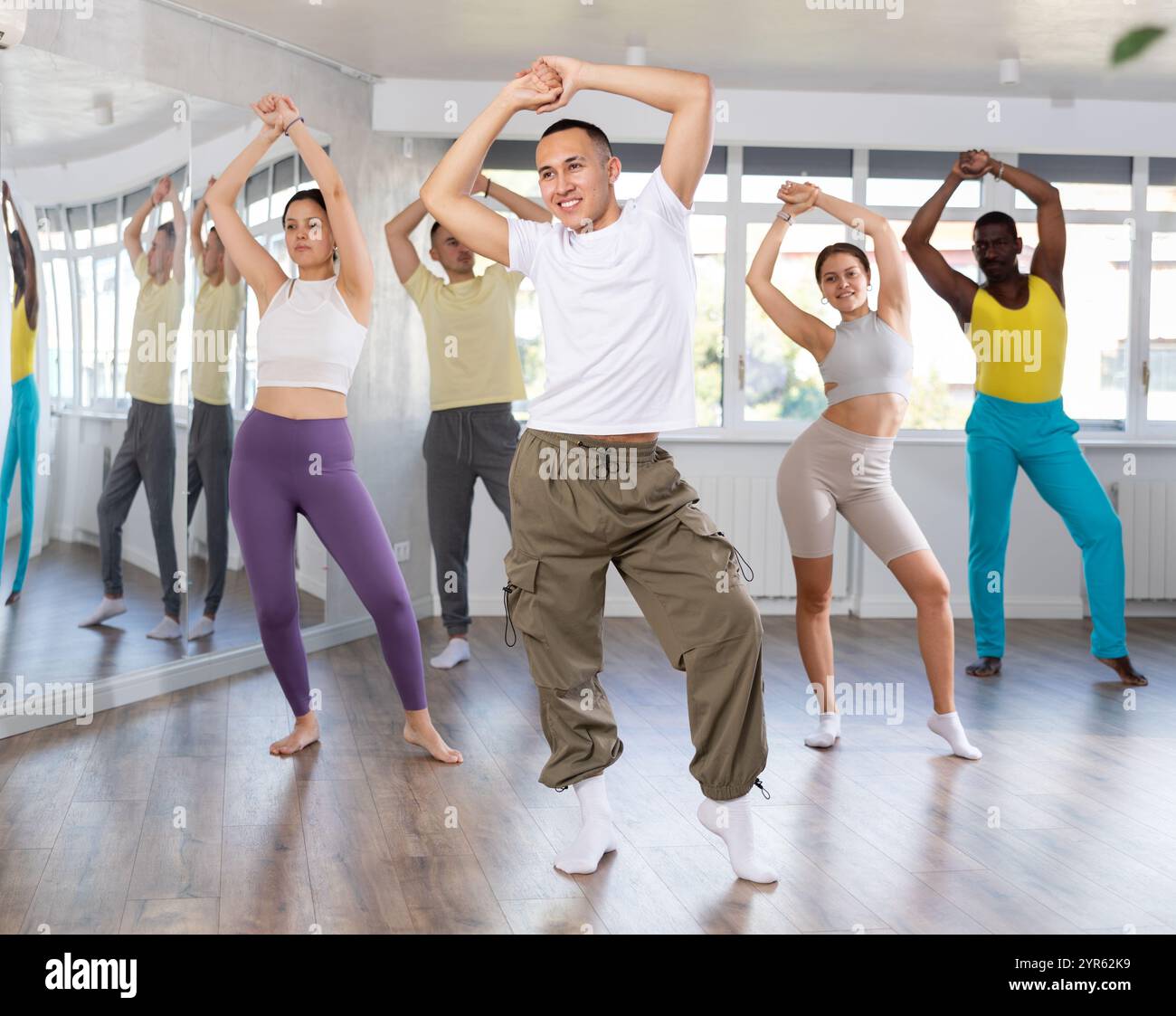 Group of people dancing jazz funk Stock Photo - Alamy