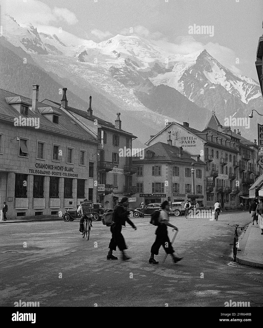 Chamonix Mont Blanc, France, The Main Street., 1930's Stock Photo - Alamy