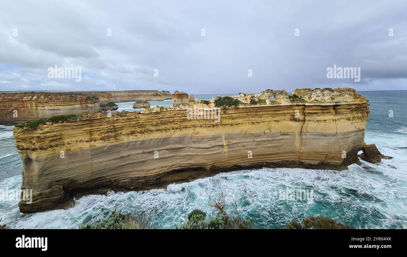 Razorback Seastack along the Great Ocean Road, Victoria, Australia ...