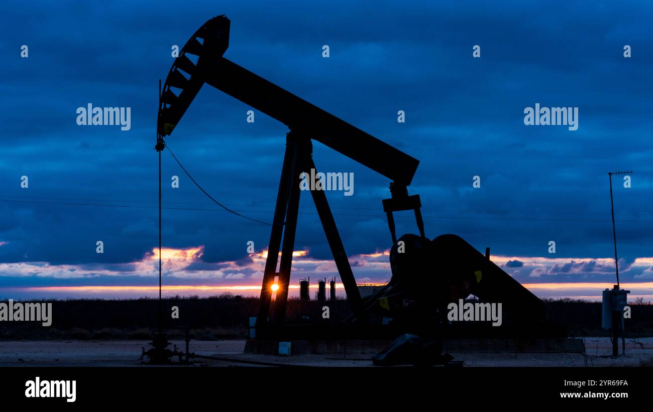 APRIL 2021, MIDLAND TEXAS, USA - Oil Wells pumping petroleum Stock ...