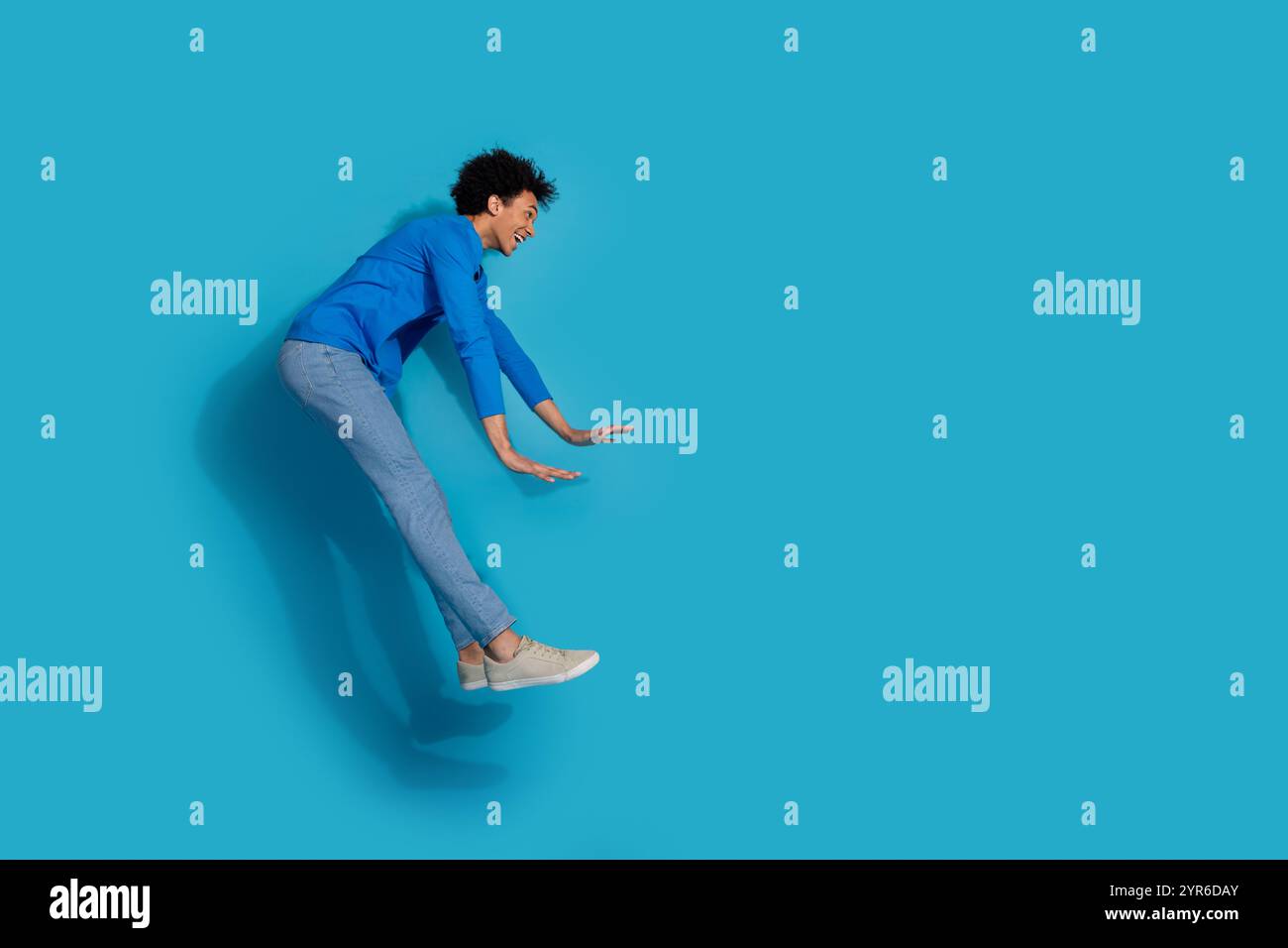 Invisible people shopping hi-res stock photography and images - Alamy