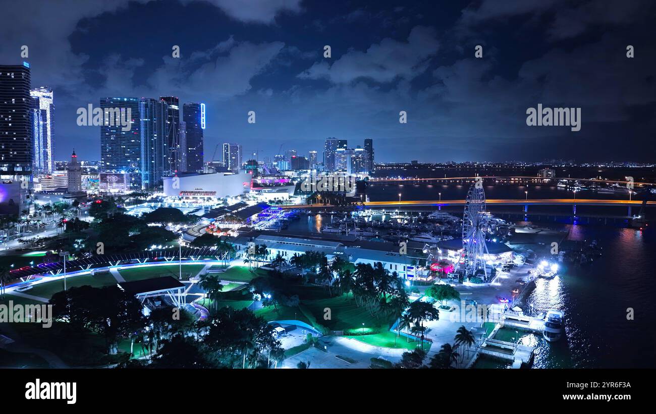Flight over Bayside in Miami Downtown by night aerial view - MIAMI, USA ...