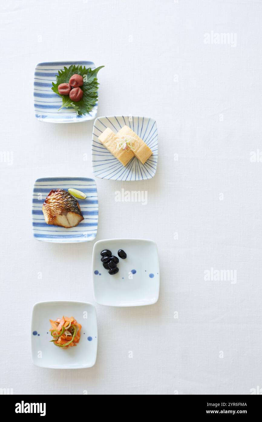 Side dish plate hi-res stock photography and images - Alamy