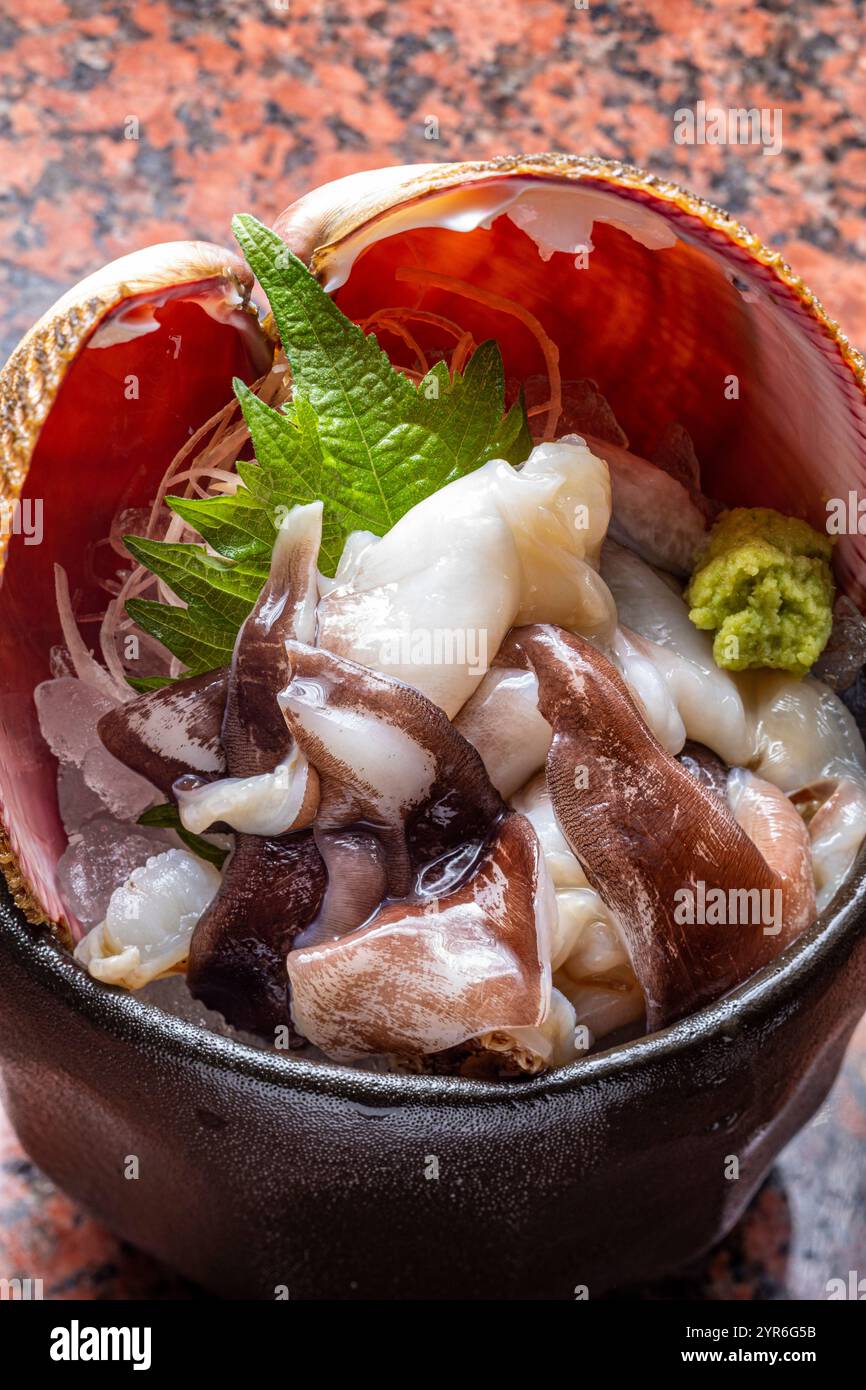 Torigai sashimi, Japanese Egg Cockles Stock Photo - Alamy