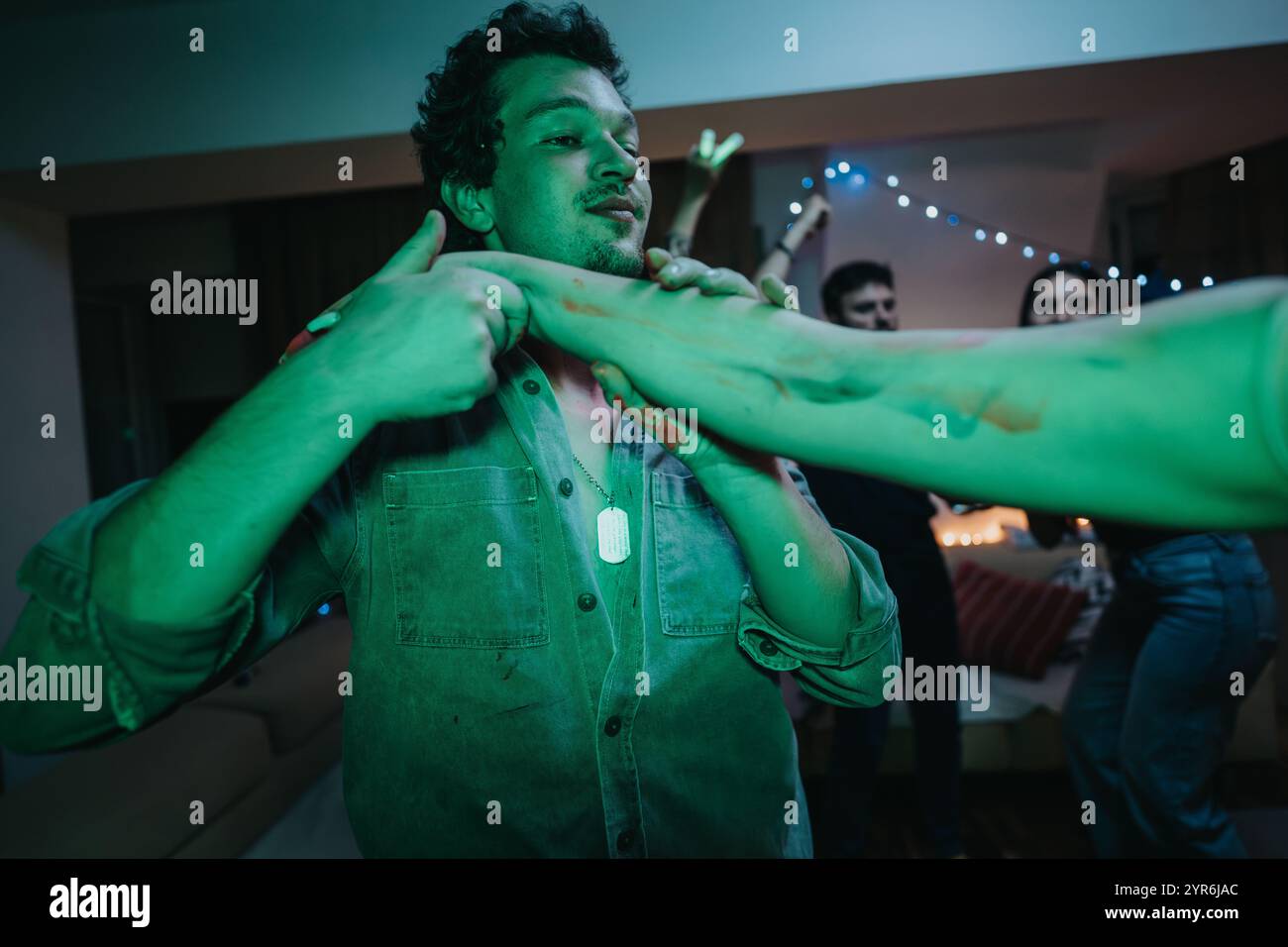 Lively scene friends dancing together hi-res stock photography and ...
