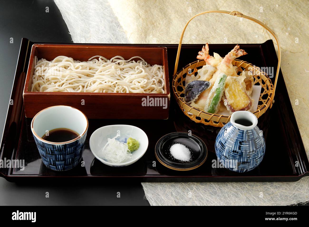 Tempura soba set Stock Photo - Alamy