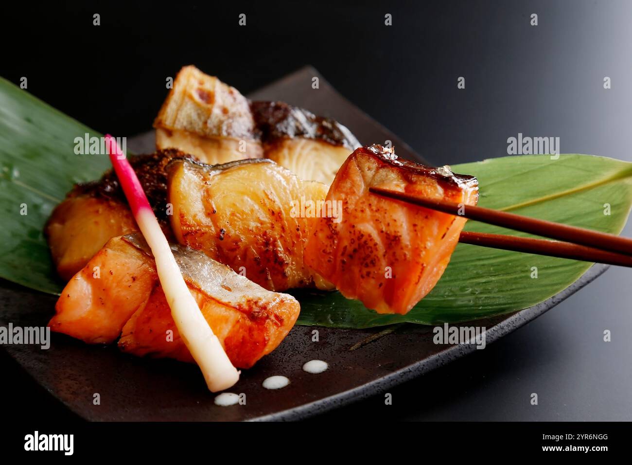 Grilled salmon and silver cod Stock Photo - Alamy