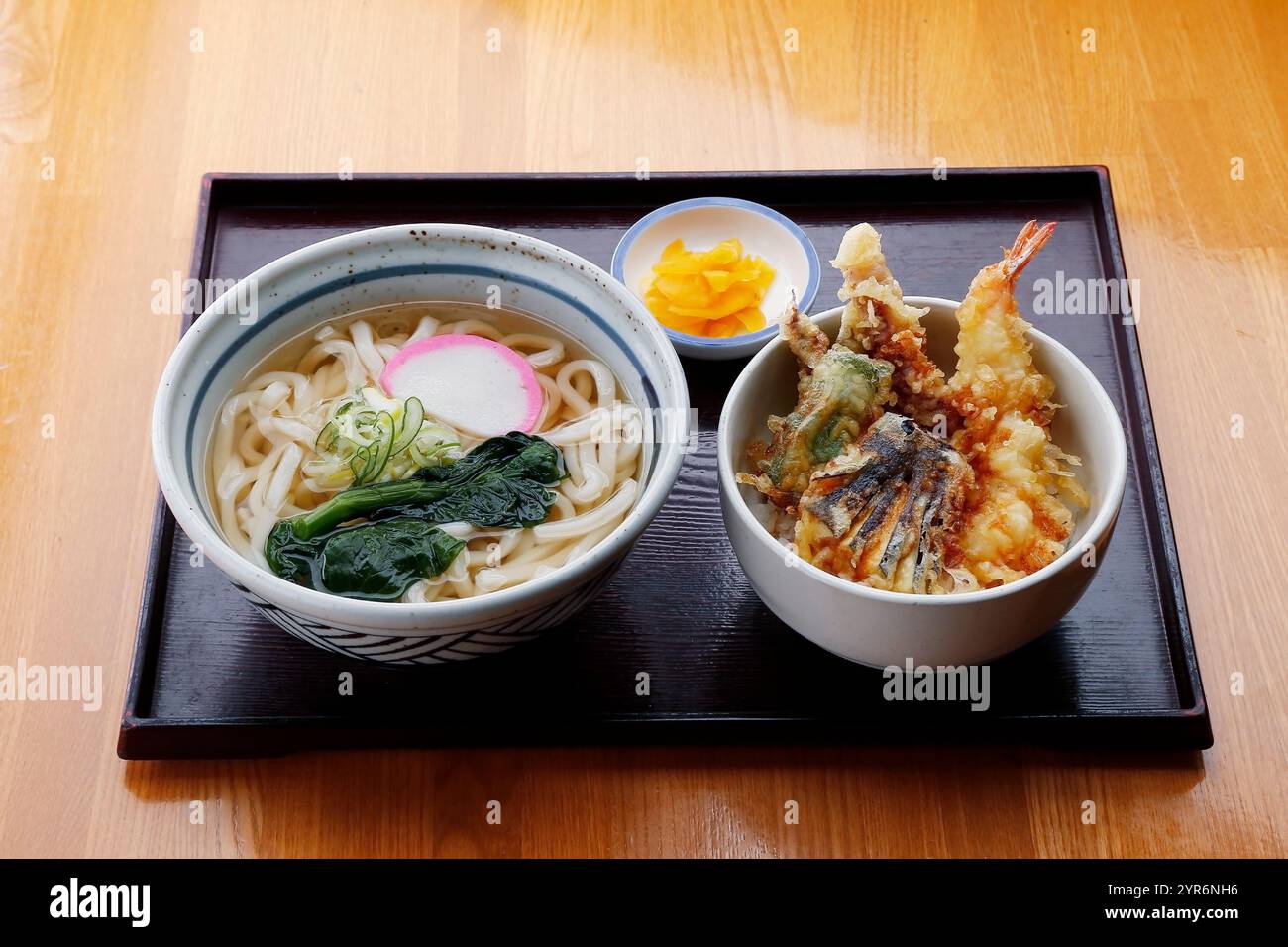 Tendon and udon set Stock Photo - Alamy
