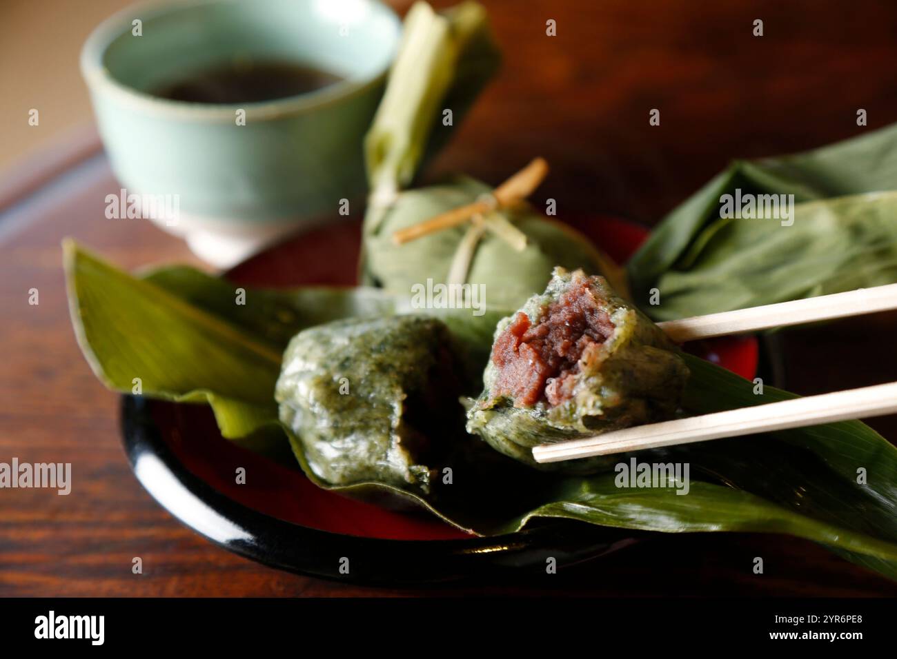 Kusa mochi hi-res stock photography and images - Alamy