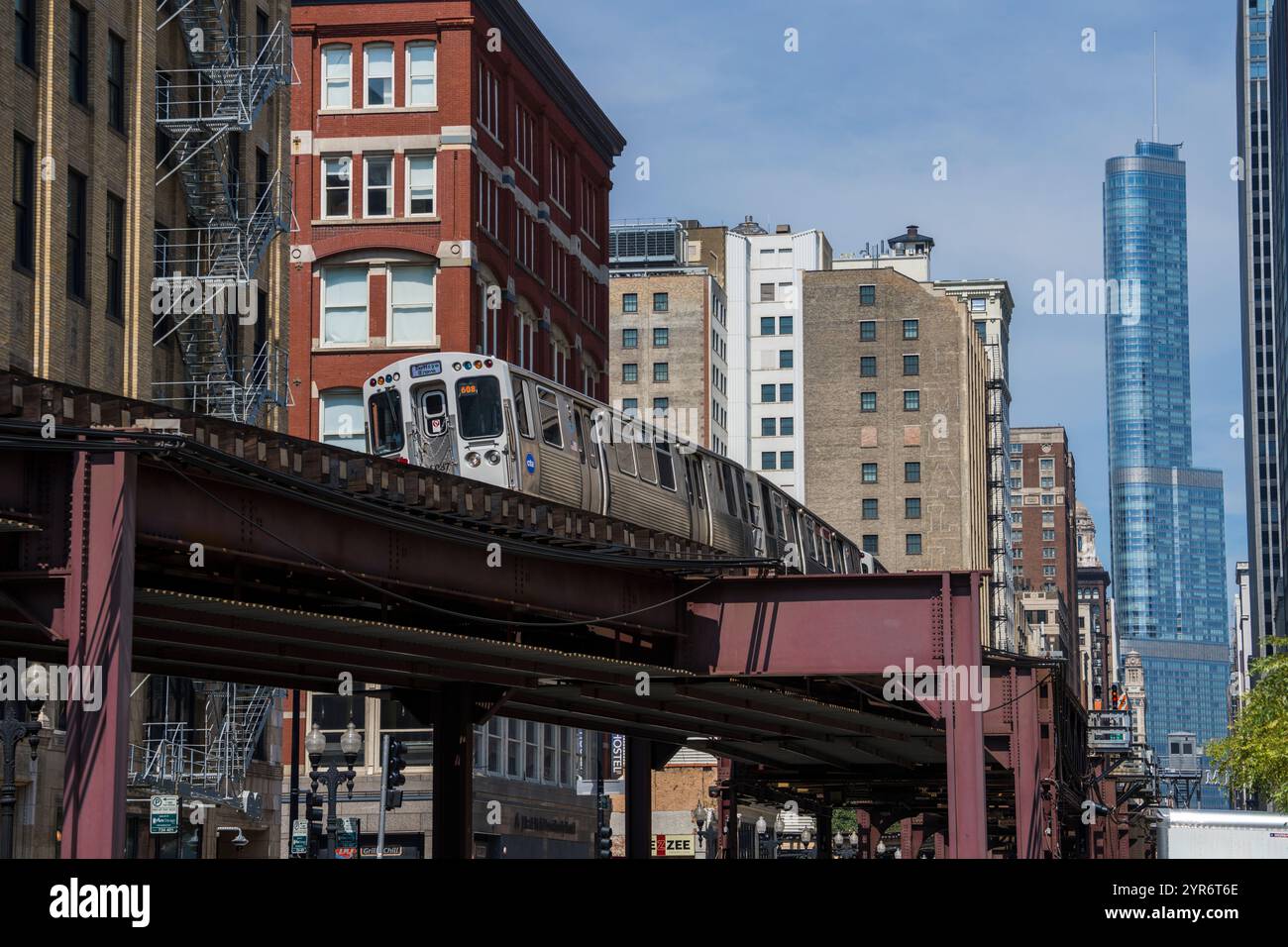 SEPTEMBER 2021, CHICAGO, ILLINOIS, USA - Chicago elevated subway train known as the "L" is run ...