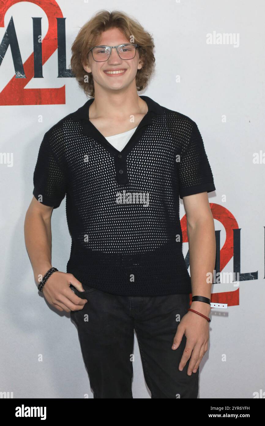 LOS ANGELES - OCT 14: Mason McNulty at the Smile 2 Los Angeles Premiere ...