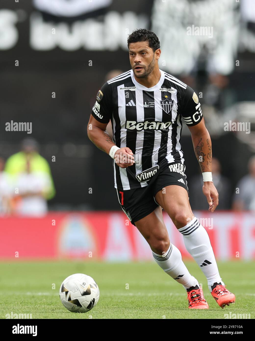 Buenos Aires, Argentina. 01st Dec, 2024. Hulk of Club Atletico Mineiro ...
