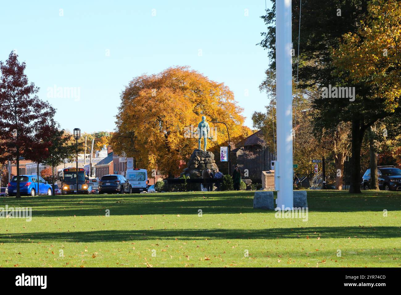 The guider wearing militia uniforms introduces the history to tourists ...